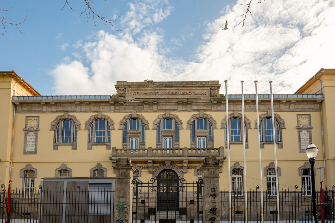 Requalificação e Modernização das Instalações da Escola Secundária ...