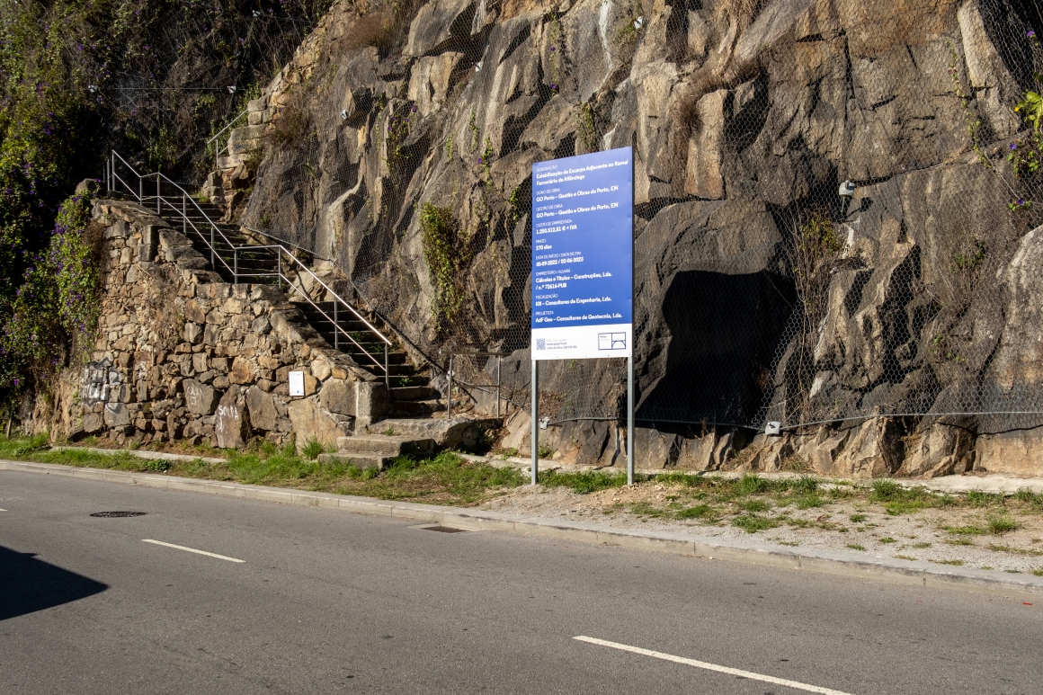 Estabilização da Escarpa Adjacente ao Ramal Ferroviário da Alfândega ...